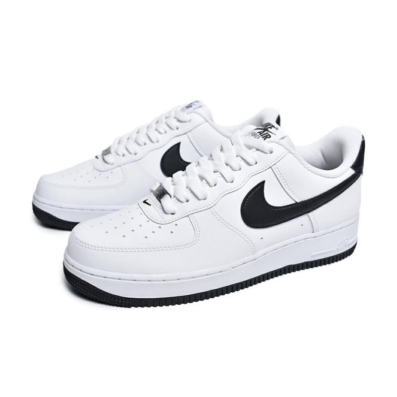 NIKE AIR FORCE 1 '07 NIKE AIR FORCE 1 '07